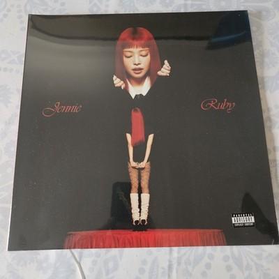 Gripsweat - SIGNED! NEW! Blackpink Jennie Ruby Vinyl D2C EXCLUSIVE With Signed Art Card